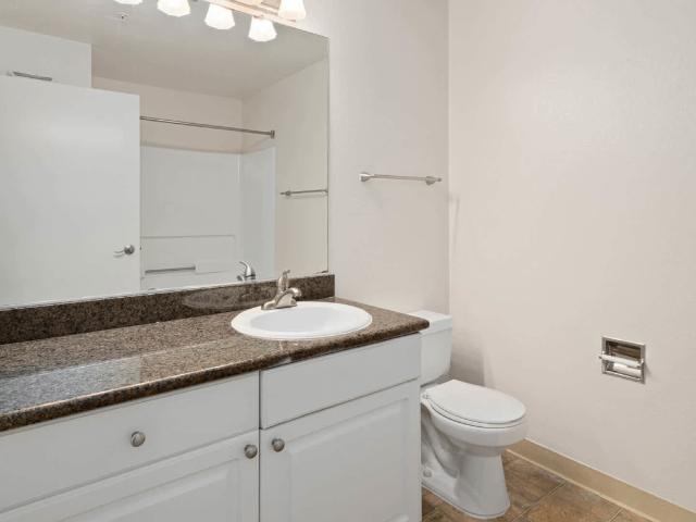 0 BR, 1 BA Apartment 6401 Shellmound Street Unit 7205, Emeryville, CA 94608