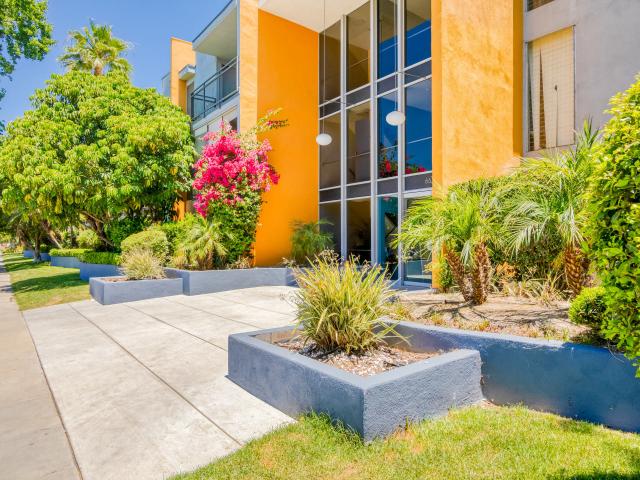 0 BR, 1 BA Apartment 6644 & 6670 Glade Avenue Unit 127, Canoga Park, CA 91303