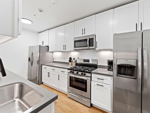 0 BR, 1 BA Apartment 618 14th St Unit 38, Oakland, CA 94612