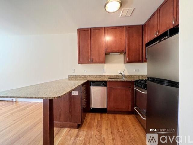 0 BR, 1 BA Apartment 625 W Wrightwood Ave, Unit Studio, Chicago, IL 60614