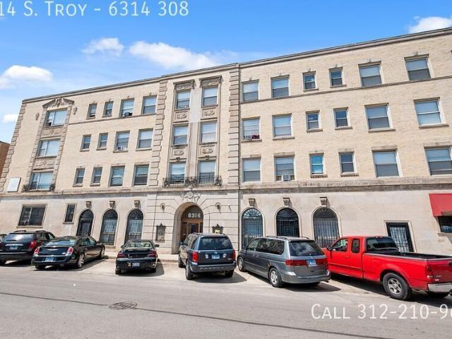 0 BR, 1 BA Apartment 6314 S. Troy, Chicago, IL 60629