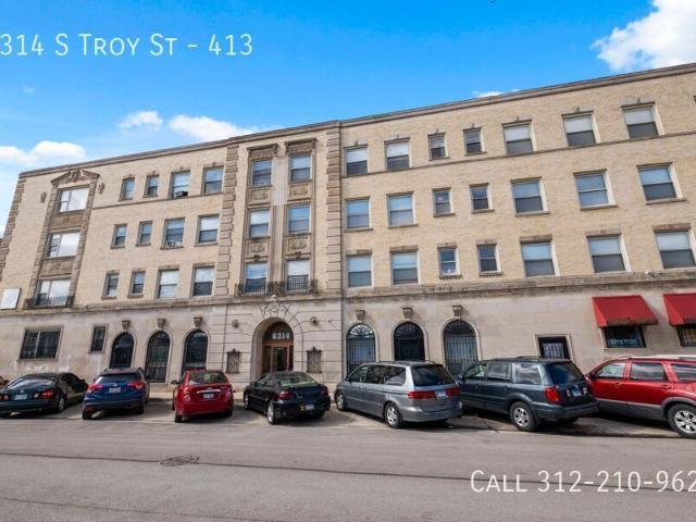 0 BR, 1 BA Apartment 6314 S Troy St, Chicago, IL 60629