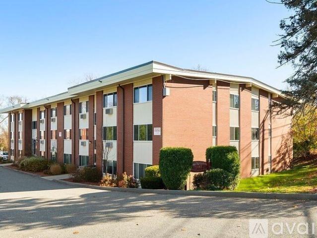 0 BR, 1 BA Apartment 74 Beach St, Unit 0, Woburn, MA 01801