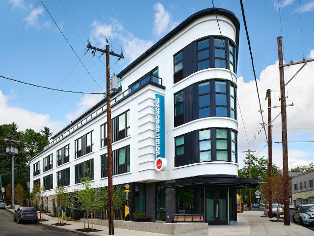 0 BR, 1 BA Apartment 7611 Southwest Capitol Highway Unit 404, Portland, OR 97219