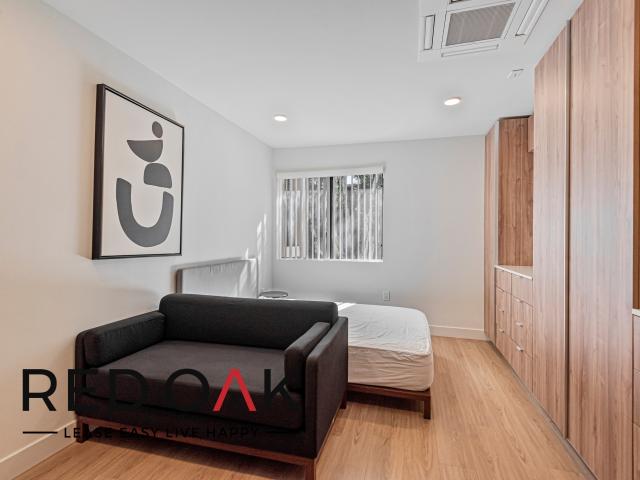0 BR, 1 BA Apartment 7810 Topanga Canyon Blvd, Canoga Park, CA 91304