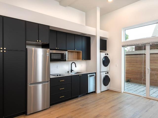 0 BR, 1 BA Apartment 7006 Greenwood Avenue North Unit 206, Seattle, WA 98103