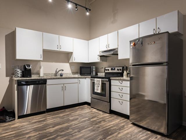 0 BR, 1 BA Apartment 704 Race Street Unit 502, Cincinnati, OH 45202
