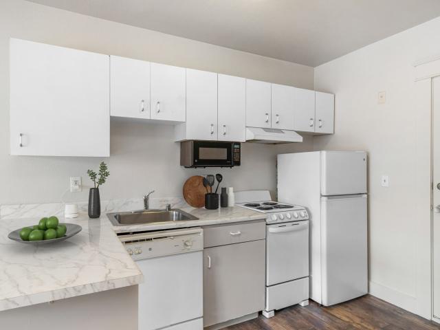 0 BR, 1 BA Apartment 714 7th Ave Unit 302, Seattle, WA 98104
