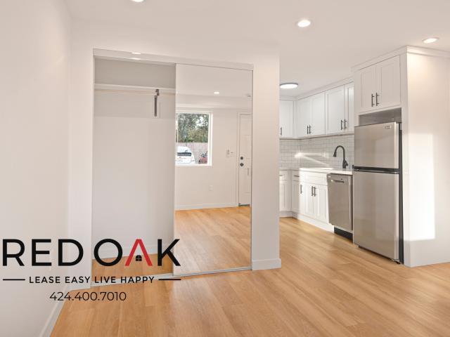 0 BR, 1 BA Apartment 8555 Independence Ave, Canoga Park, CA 91304
