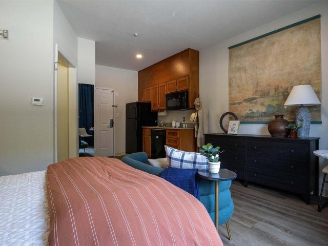 0 BR, 1 BA Apartment 8719 Farm Market 1960 West Road, Houston, TX 77065