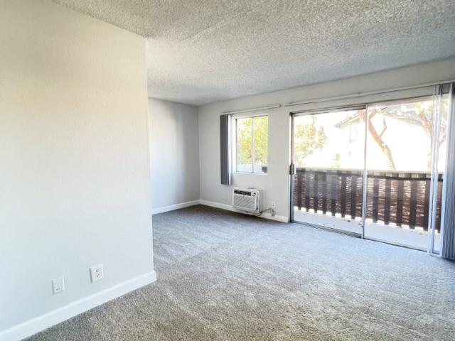 0 BR, 1 BA Apartment 8726 Independence Ave Unit 214I, Canoga Park, CA 91304