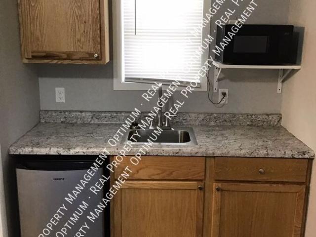 0 BR, 1 BA Apartment 806 W 5th St, Morris, MN 56267
