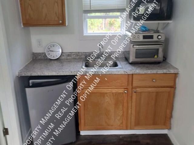 0 BR, 1 BA Apartment 806 W 5th St, Morris, MN 56267