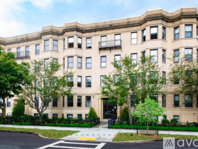 0 BR, 1 BA Apartment 81 Park Dr, Unit 24, Boston, MA 02215