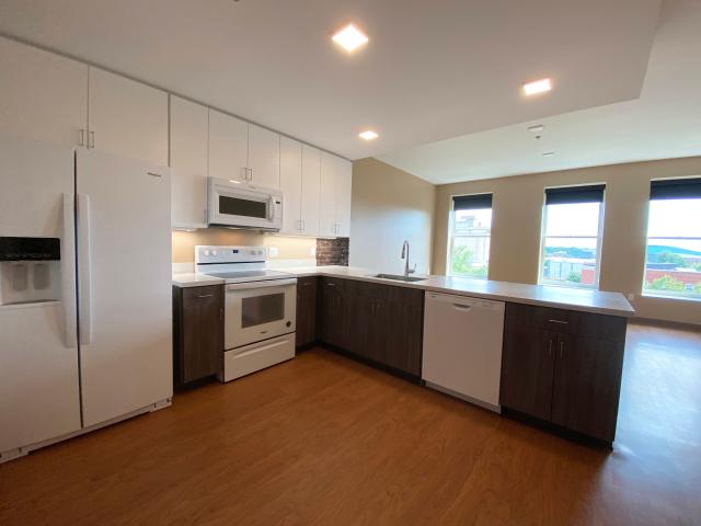 0 BR, 1 BA Apartment 83 Hanover Street Unit 83 209, Manchester, NH 03101