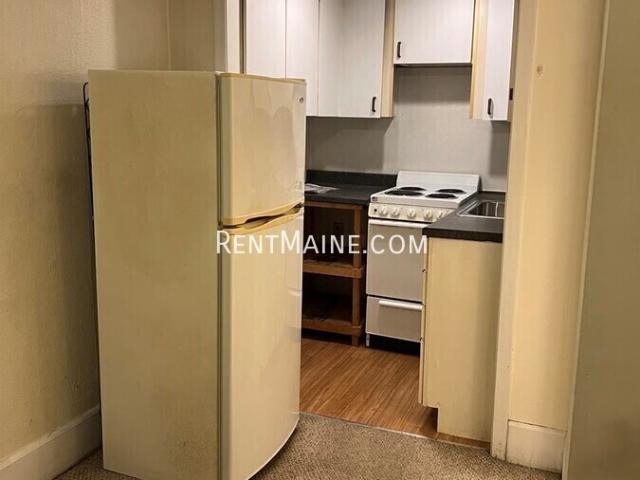 0 BR, 1 BA Apartment 99 Broadway Apt, Bangor, ME 04401