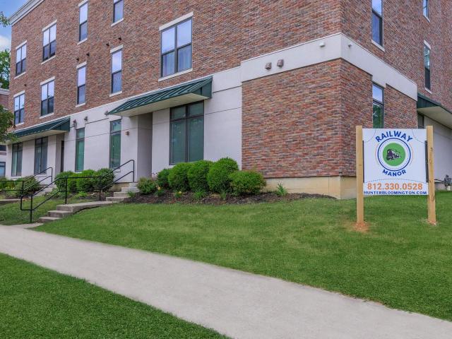0 BR, 1 BA Apartment 913 N College Ave Unit 913 303, Bloomington, IN 47404