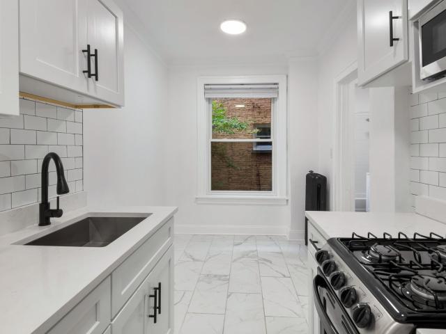 0 BR, 1 BA Apartment 915 West Carmen Avenue Unit 915 405, Chicago, IL 60640