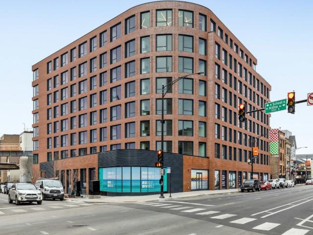 0 BR, 1 BA Apartment 918 West School Street Unit 603, Chicago, IL 60657