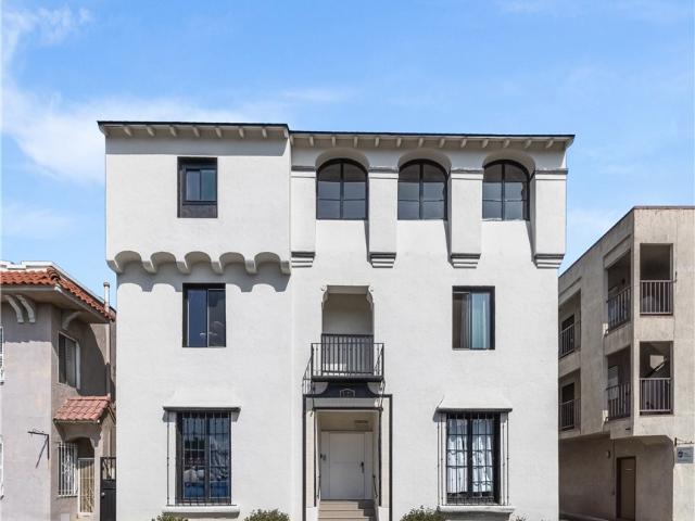 0 BR, 1 BA in Alamitos Beach