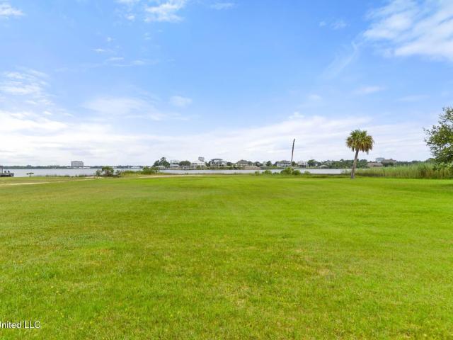 0 Branigar, Unit 18, Biloxi, MS 39532 | MLS #4119 | Compass