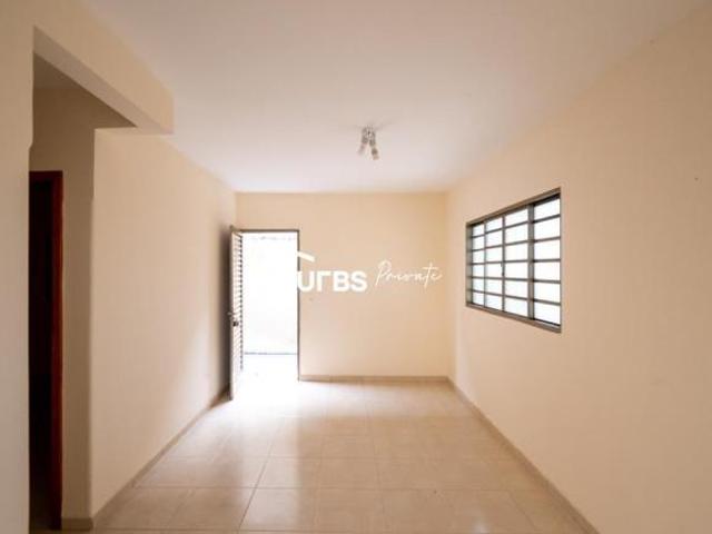 0 Casa 3 quartos, sendo 1 suíte