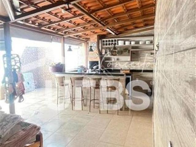 0 Casa 3 quartos, sendo 1 suíte