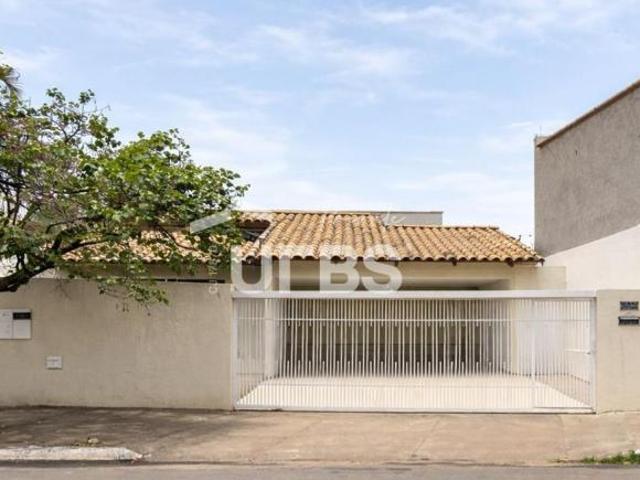 0 Casa 3 quartos, sendo 1 suíte