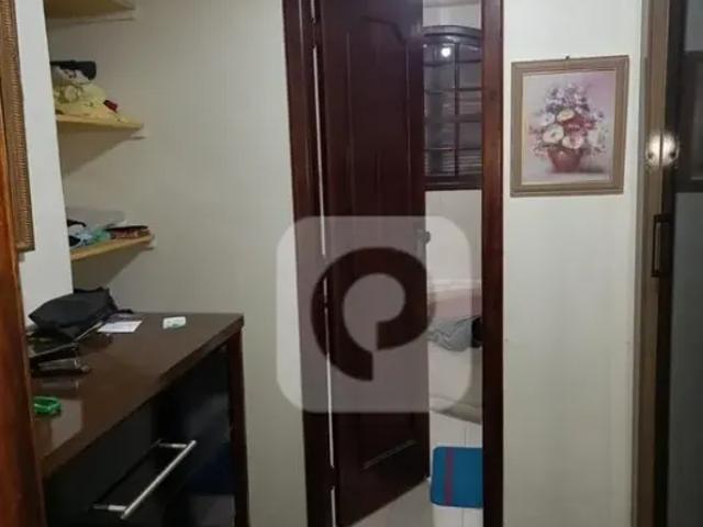 0 Casa 6 quartos, sendo 2 suítes