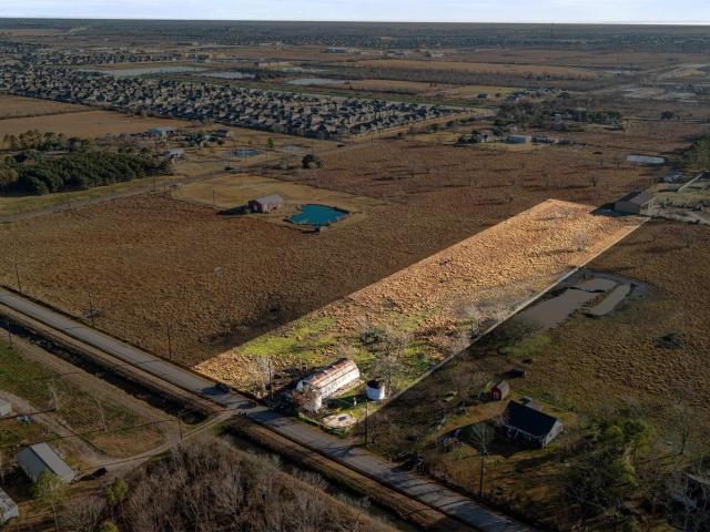 0 County 48, Rosharon, TX 77583 | MLS #39326
