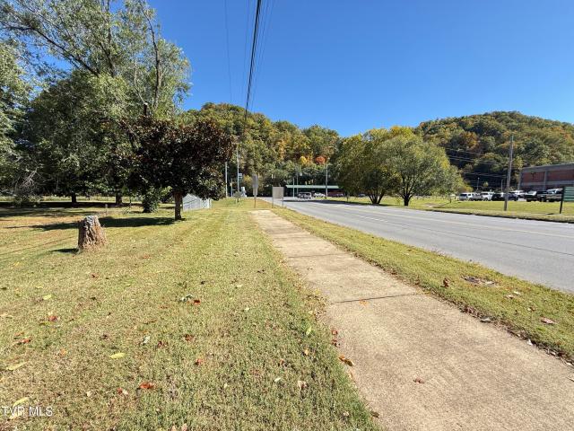 0 East Elk Avenue
