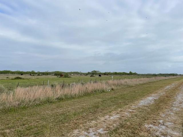 0 Harbor Dr, Hitchcock, TX 77563 | MLS #20241 | Compass