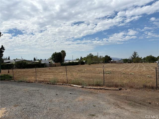 0 Kelly Ln, Yucaipa, CA 92399 | MLS #TR25227 | Compass