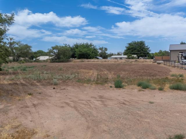 0 Los Pinos Road