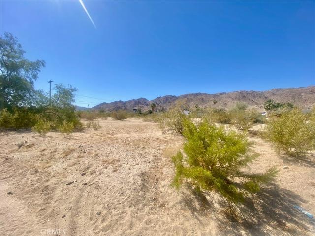 0 Sullivan, Twentynine Palms, CA 92277 | MLS #OC26122
