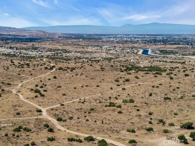 0 Vic Ave, Palmdale, CA 93550 | MLS #DW25188 | Compass