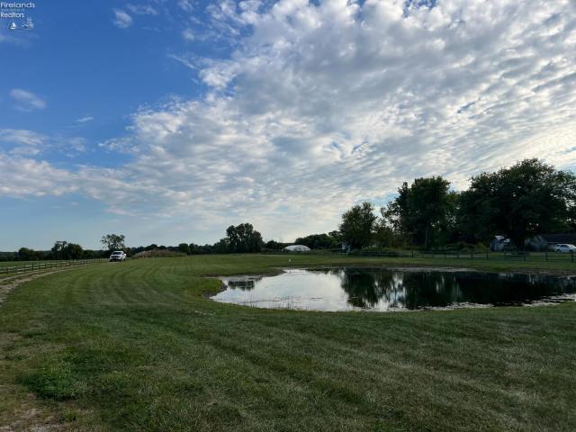 0 W Lake Road
