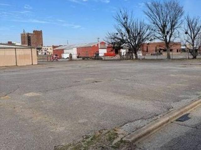 0 01003 E Cherokee, McAlester, OK 74501