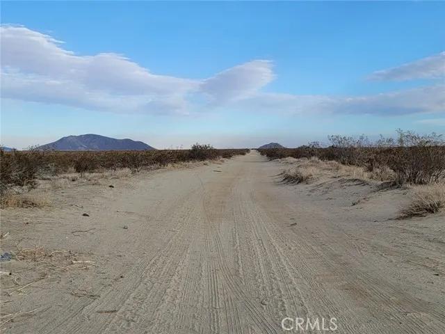 0 190 St & Ave, Palmdale, CA 93591 | MLS #SR23028
