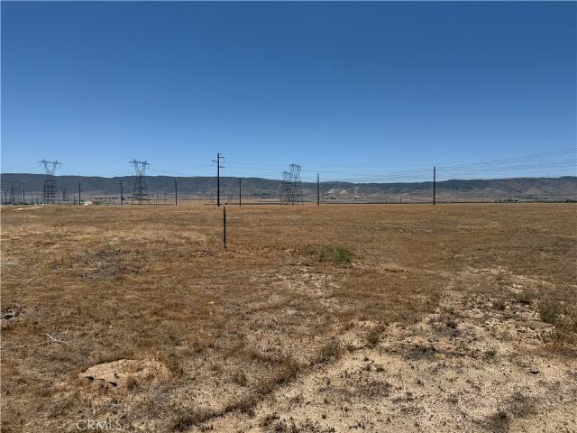 0 100th St W, Lancaster, CA 93536 | MLS #SR25142 MR | Compass