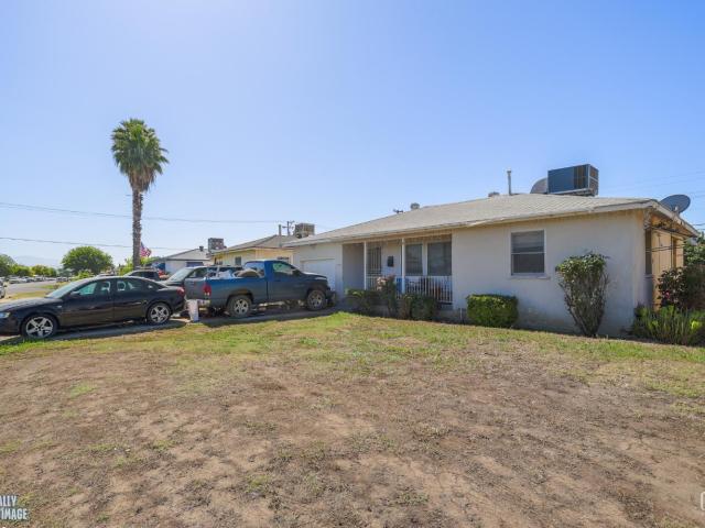 0 1305 Castaic Avenue