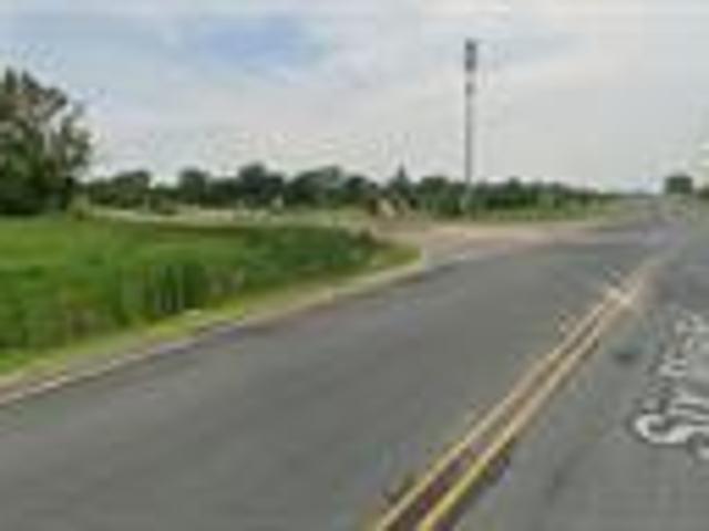 0 6 Mile Road