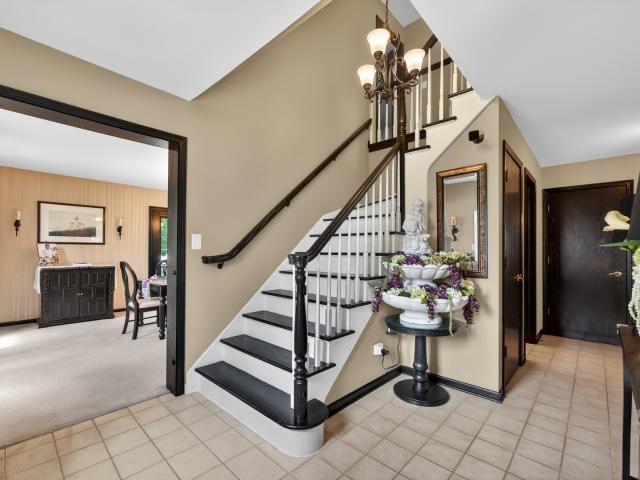 0S775 Madison Street
