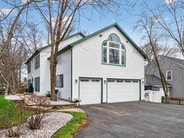 0S775 Madison Street