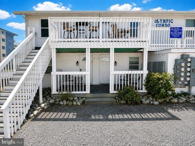 13 40th St Unit 4, Ocean City, MD 21842