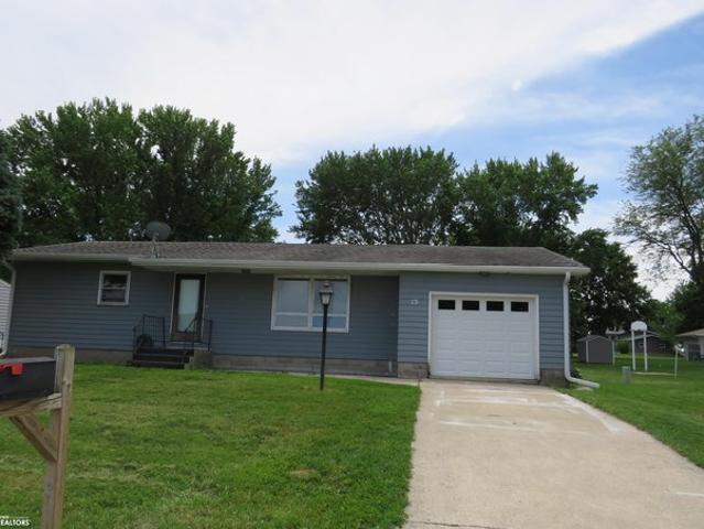 13 4th Ave SE, Pocahontas, IA 50574