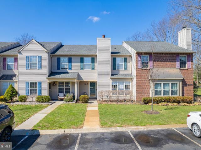 13 7 Stuart Dr, Freehold, NJ 07728 | MLS #NJMM2004