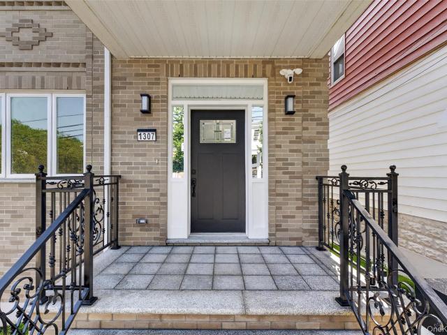 13 07 th Street