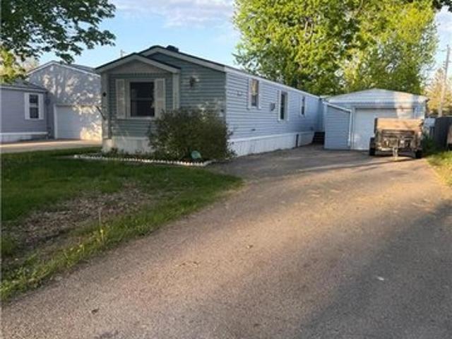 13 22nd Ave NW, Faribault, MN 55021