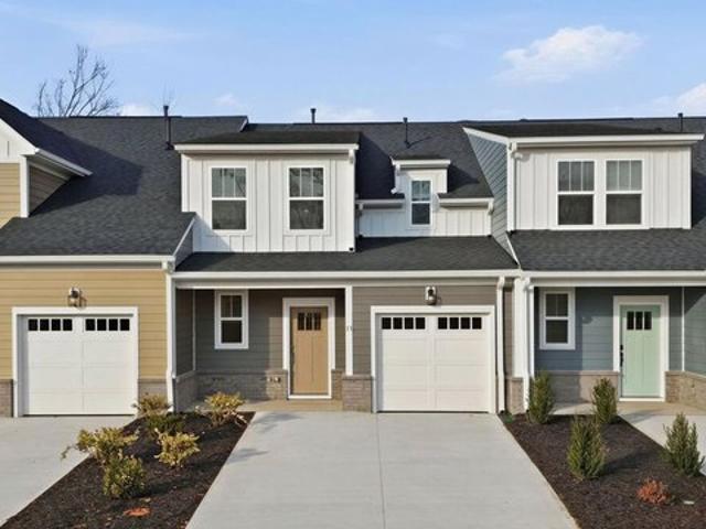 13 Thurlow Ct, Greenville, SC 29615